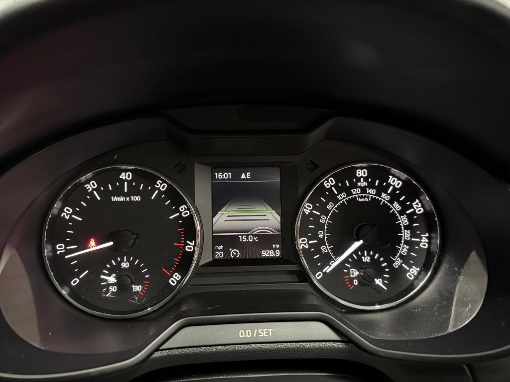 Skoda Octavia ACC Retrofit - VW Retrofit